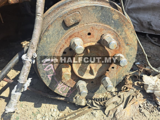 TOYOTA HIACE KDH200 REAR AXLE - Halfcut Malaysia KL Selangor Penang ...