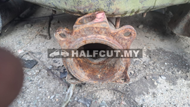 TOYOTA HIACE KDH200 REAR AXLE KOSONG - Halfcut Malaysia KL Selangor ...